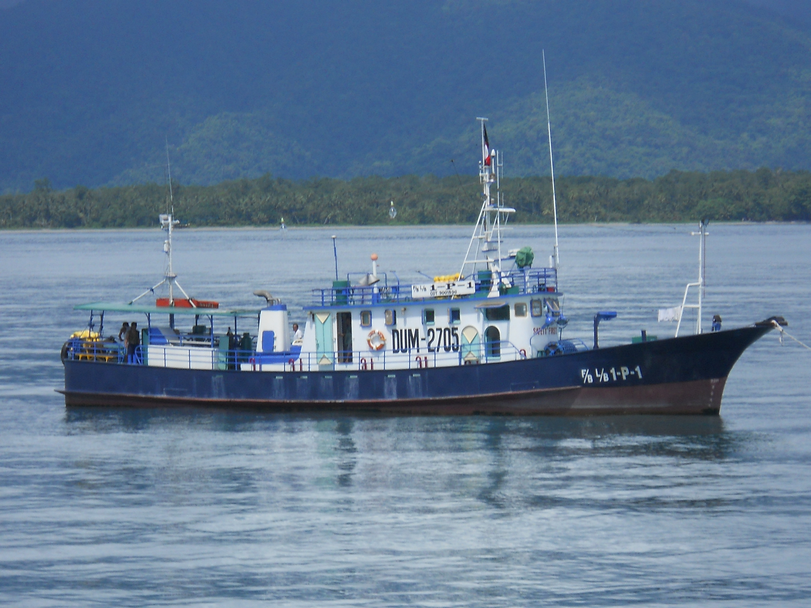 LB 1P1 (VID: 7153) | Record of Fishing Vessels